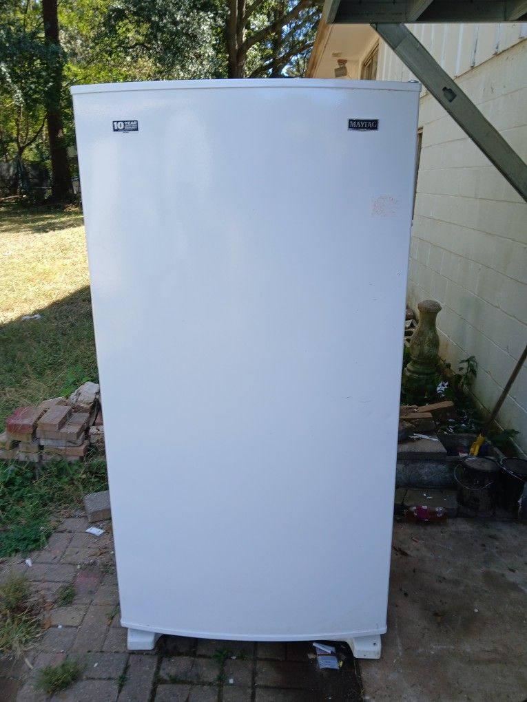 Mag Tag Freezer for Sale in Conley, GA - OfferUp