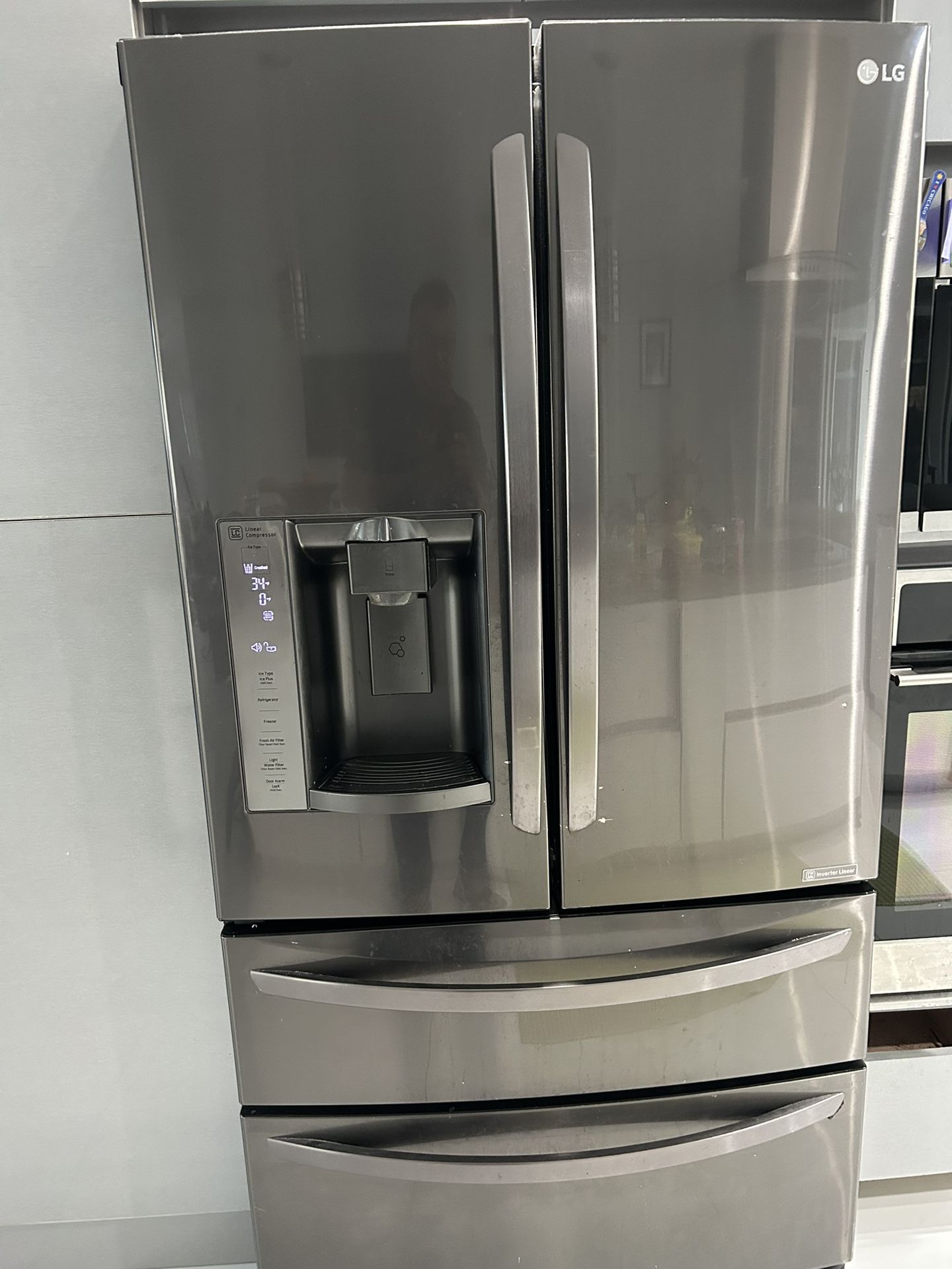 Lg Refrigerator for Sale in Fort Lauderdale, FL - OfferUp