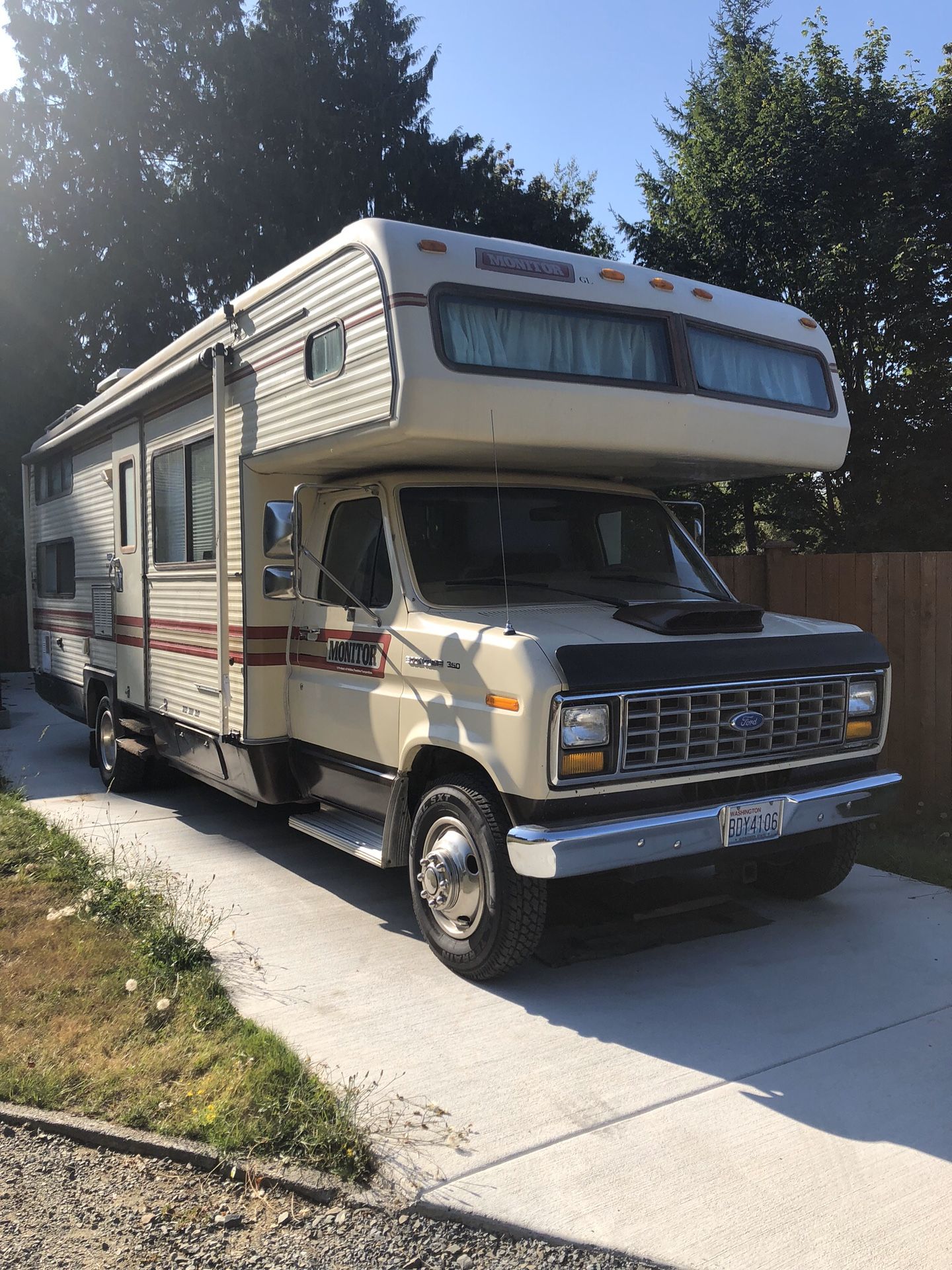 Class C Holiday Rambler for Sale in Marysville, WA - OfferUp