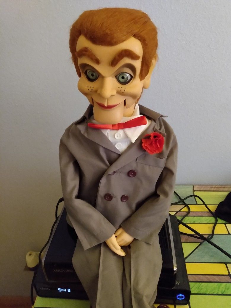 Ventriloquist Dummy Slappy Goosebumps