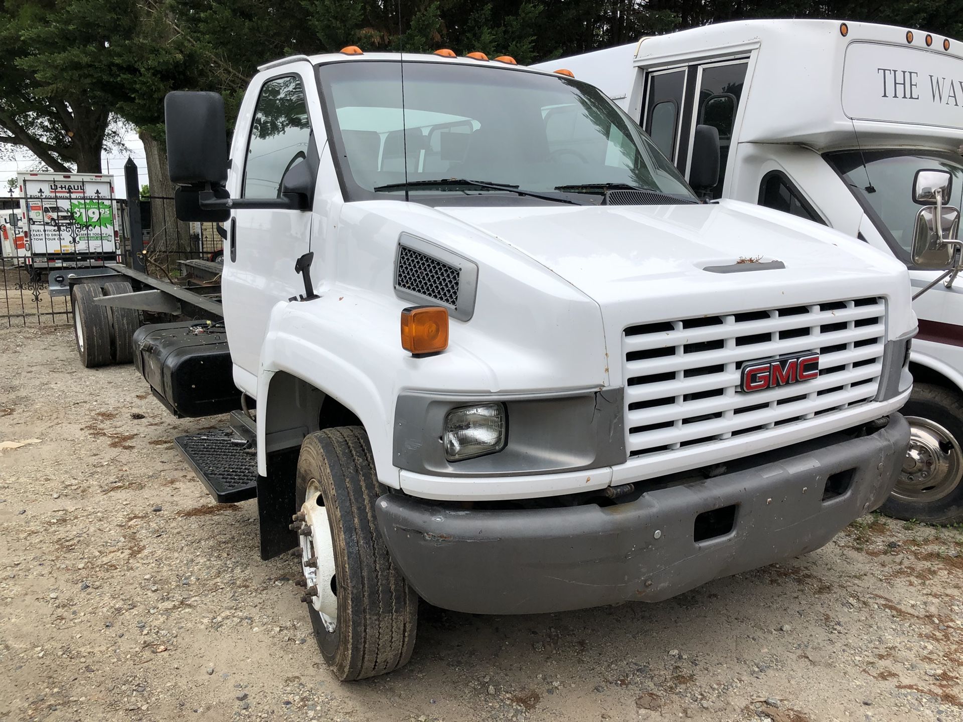 2005 gmc 5500 top kick for Sale in Kernersville, NC - OfferUp