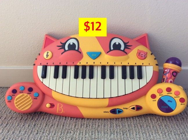 B. toys interactive Cat piano, Meawsic toy kids keyboard with toy ...