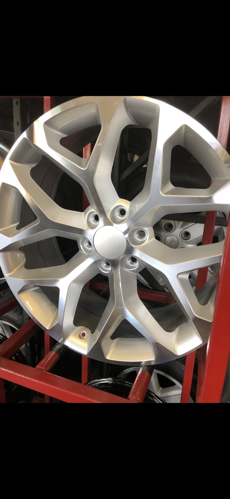 22 Inch Silver Machine Wheels for Sale in Houston, TX - OfferUp