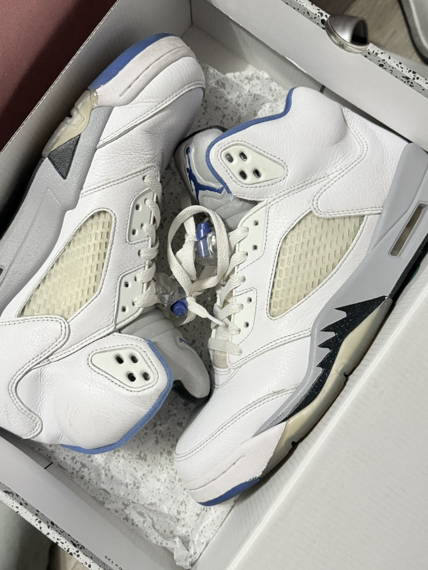 Retro Jordan 5 Size 10 for Sale in Diamond Bar, CA - OfferUp