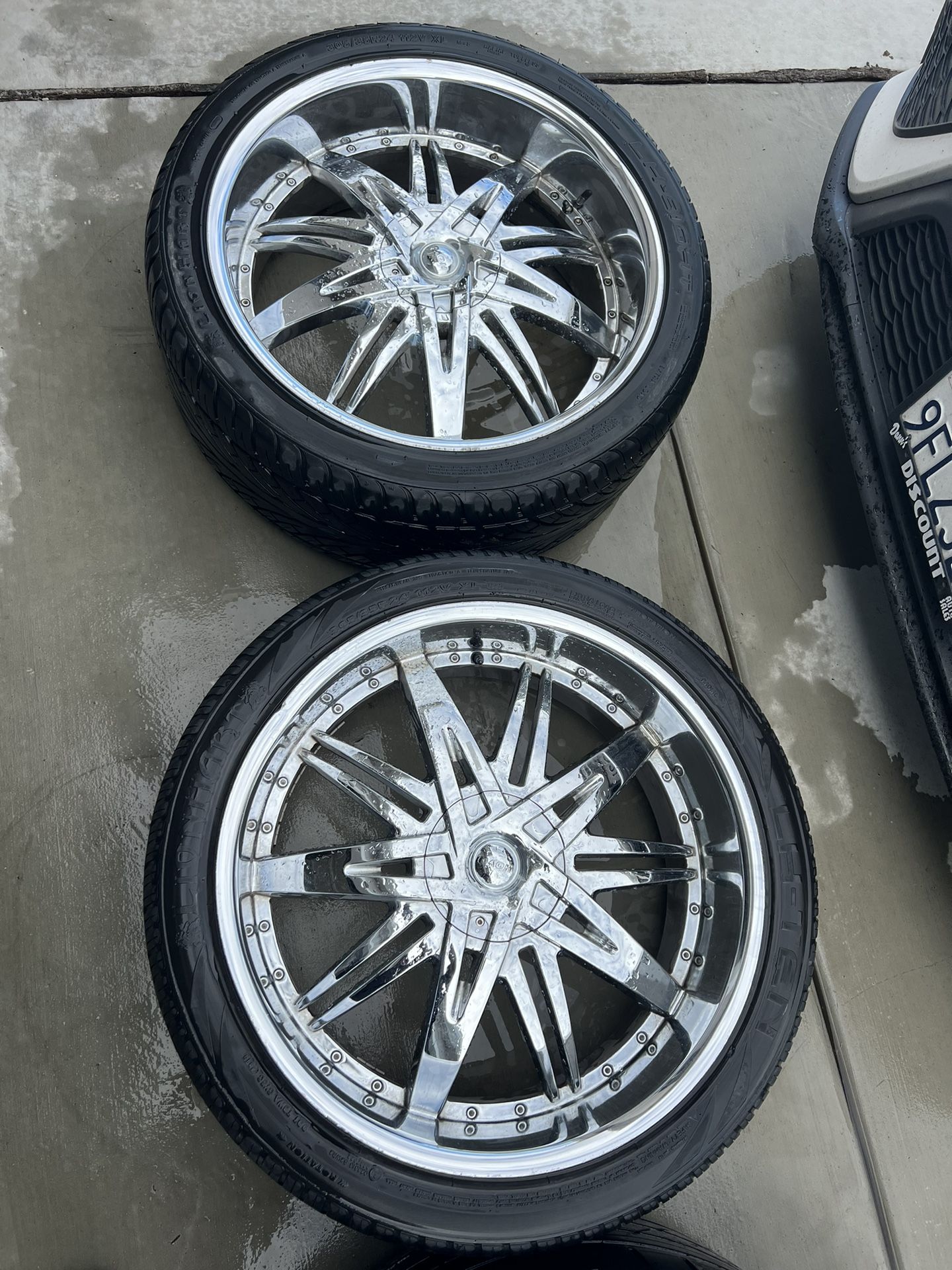 24 Inch Rims for Sale in Tulare, CA - OfferUp