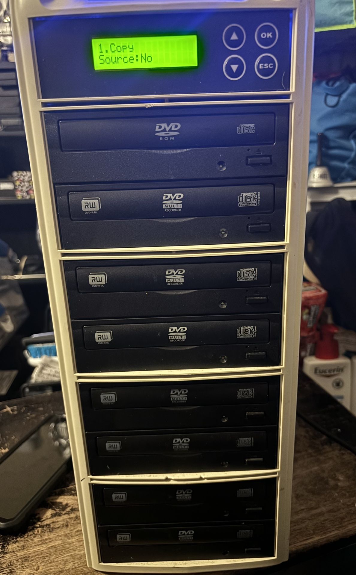 8 drawer DVD/Cd Copier Tower. for Sale in Fort Pierce, FL - OfferUp