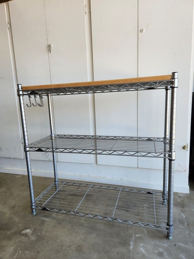 InterMetro 3 Tier Storage Rack for Sale in Riverside, CA - OfferUp