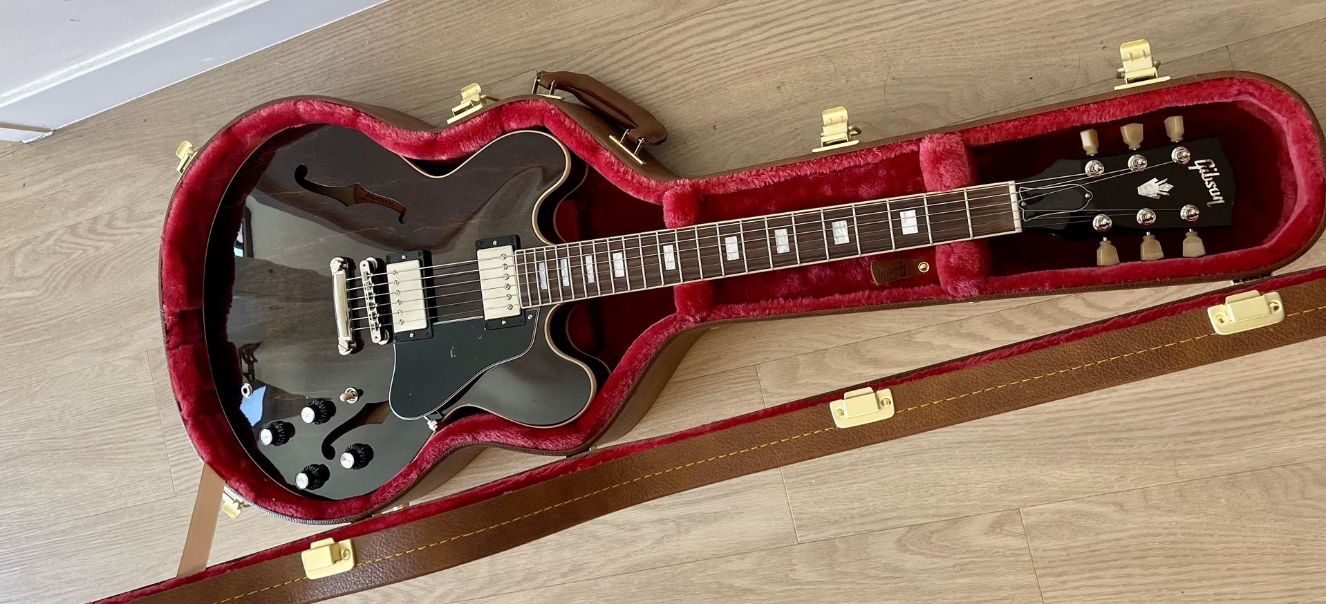 Gibson ES-335 '60s Block Limited-Edition Semi-Hollow Electric Guitar ...