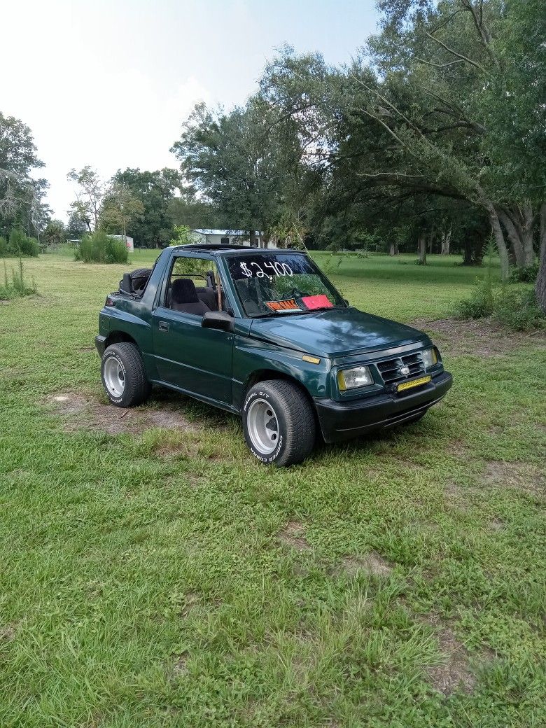 1998 Chevrolet Tracker for Sale in Live Oak, FL - OfferUp