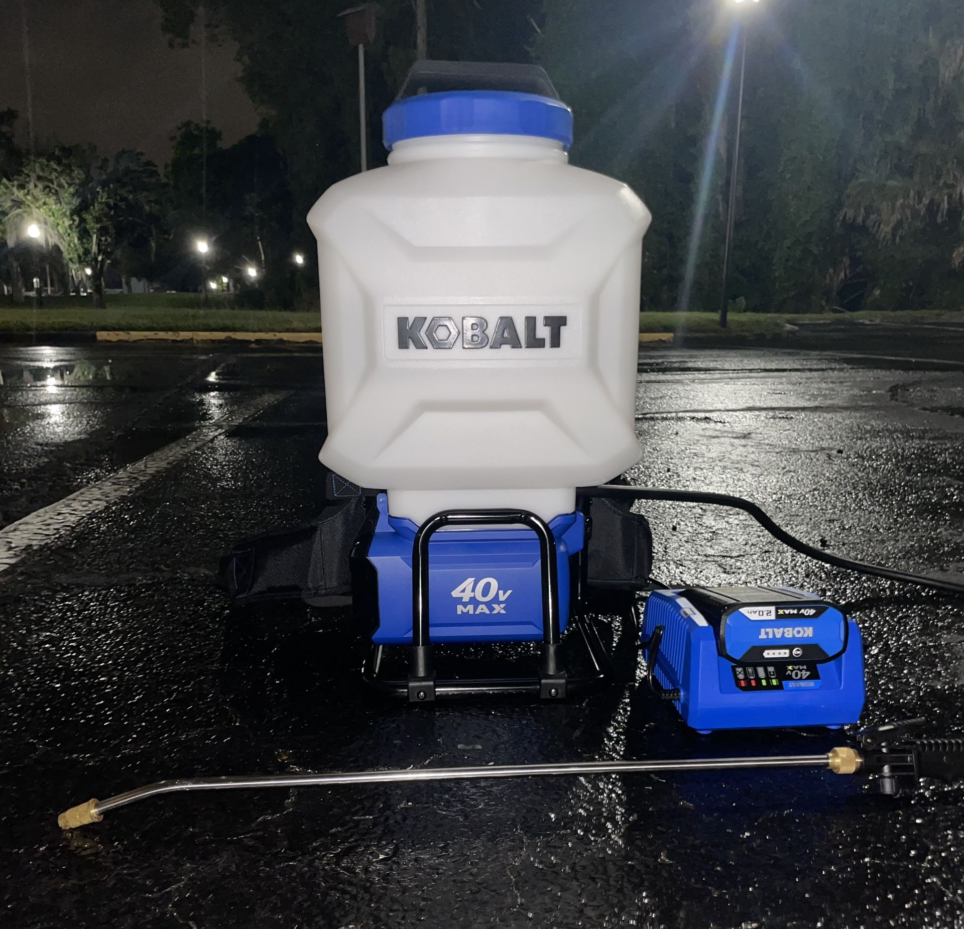 Kobalt 4-Gallons Plastic 40-volt Battery Operated Backpack Sprayer for ...