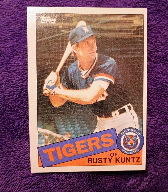 1985 Topps Rusty Kuntz Baseball Card for Sale in Vancouver, WA - OfferUp