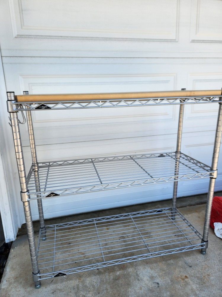 InterMetro 3 Tier Storage Rack for Sale in Riverside, CA - OfferUp