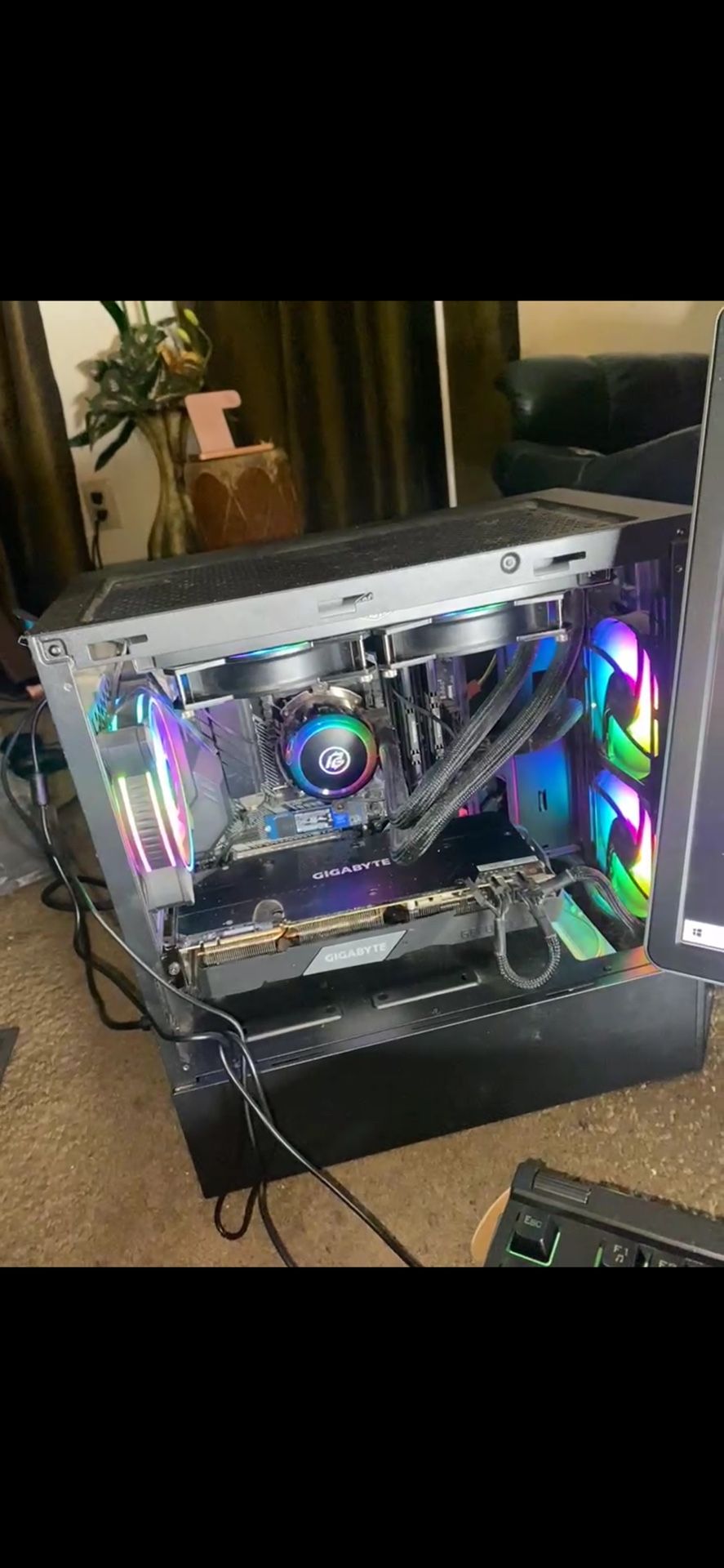 Liquid Cooled Gaming PC Ryzen 5 3600 // 2070 Super // 2TB Hard drive ...