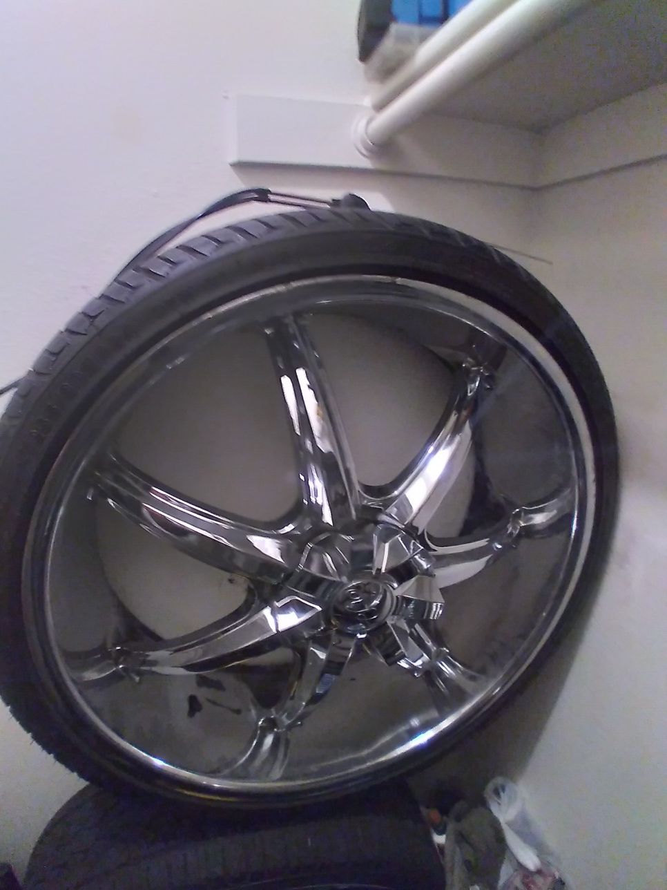24 inch rims , all caps , one of the rims needs a new tire $800 for ...