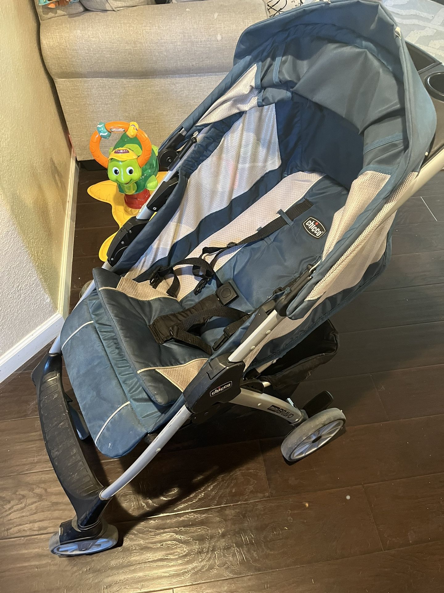 Chicco Stroller for Sale in Elk Grove, CA - OfferUp