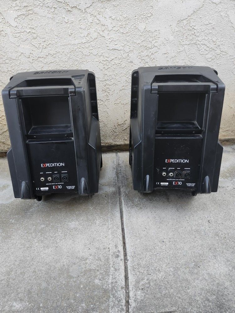 Pair of Samson EX 10 250w Speakers for Sale in San Diego, CA - OfferUp
