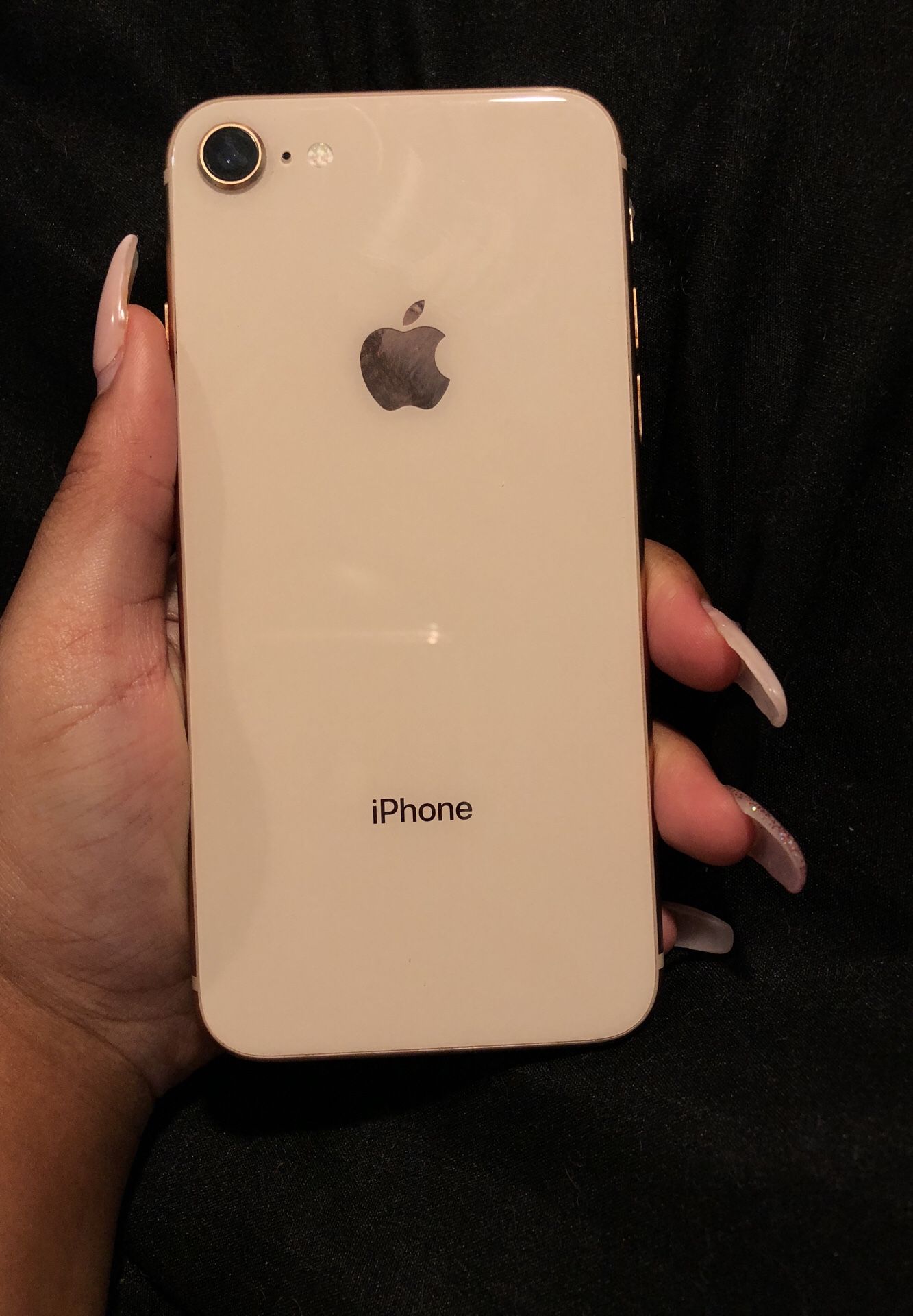 Rose gold iphone 8 for Sale in Levittown, PA - OfferUp