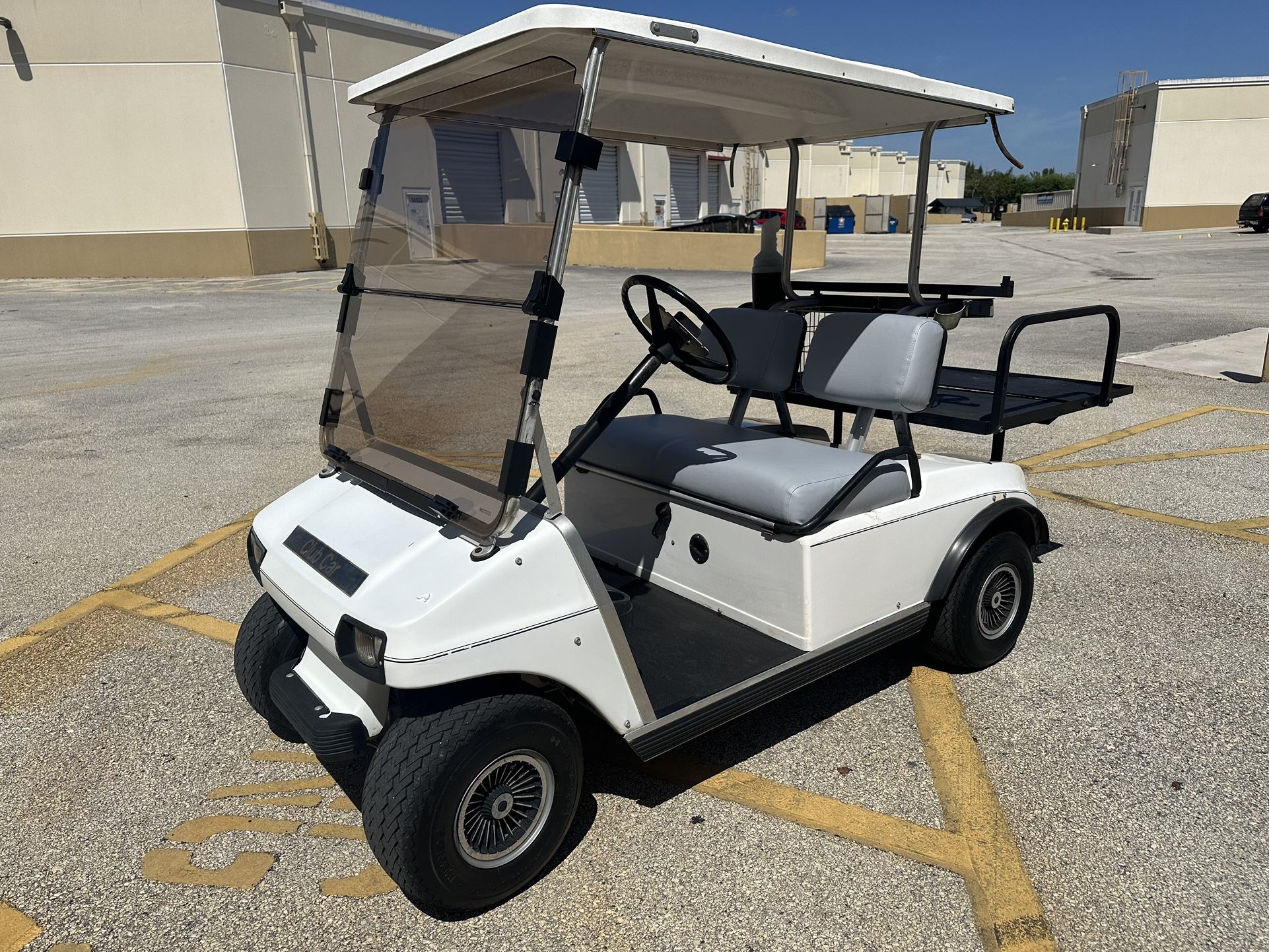 Club Car DS Golf Cart for Sale in Fort Lauderdale, FL - OfferUp