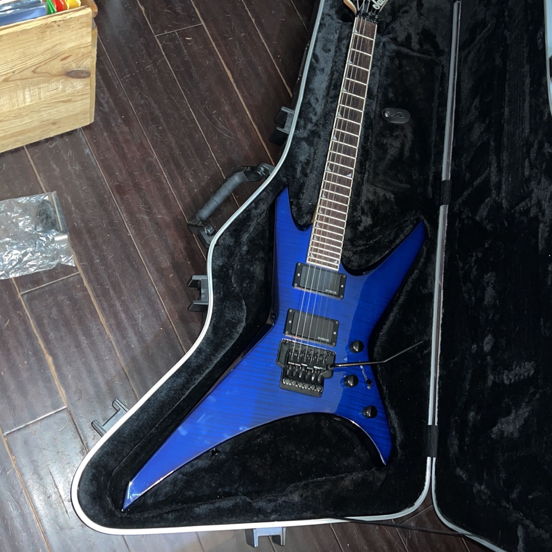 Jackson Guitars Warrior