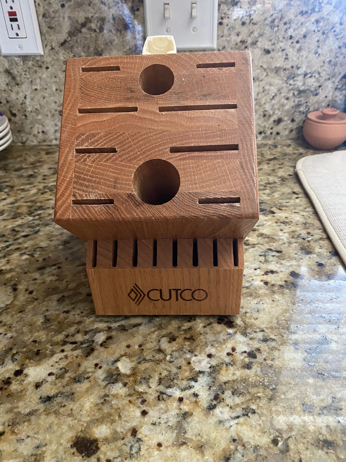 CUTCO BLOCK for Sale in Bakersfield, CA - OfferUp