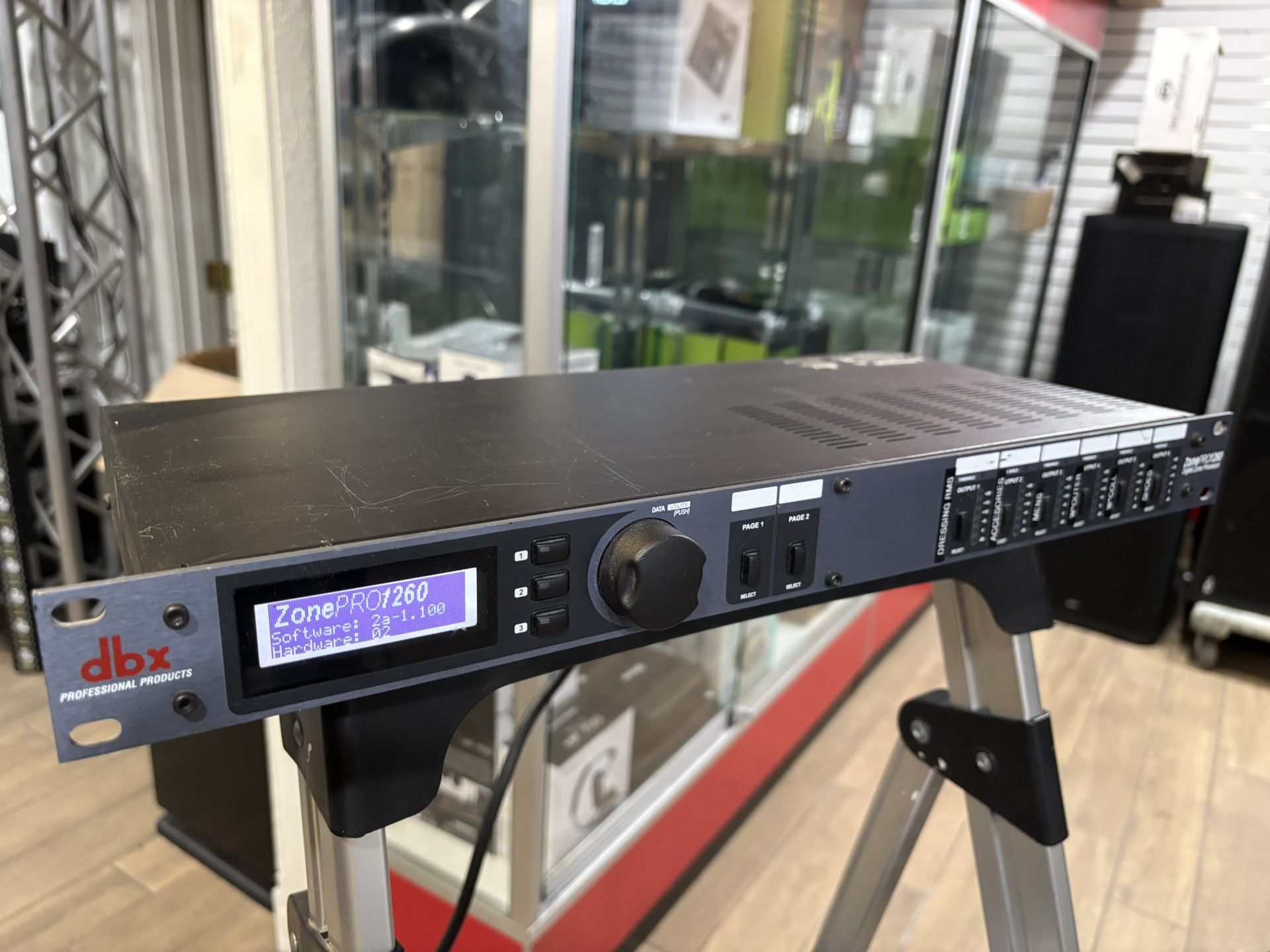 Dbx ZonePro1260 Digital Zone Processor for Sale in Riverside, CA - OfferUp