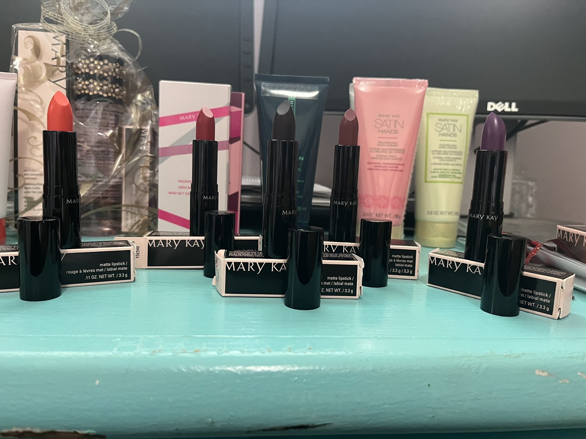 Mary Kay Makeup Set