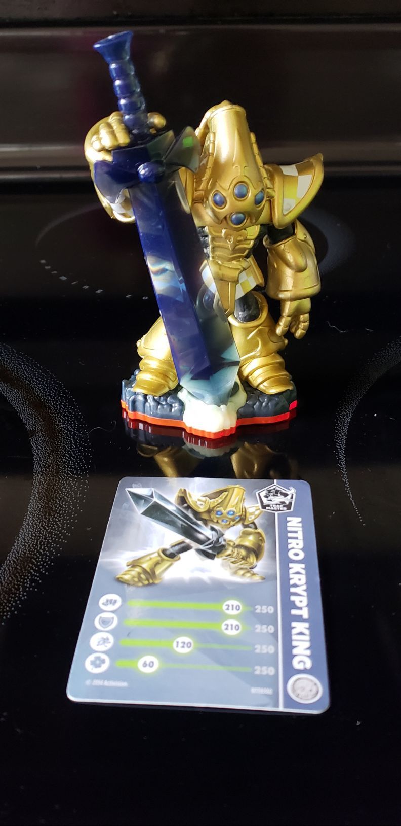 Skylanders Trap Team Nitro Krypt King