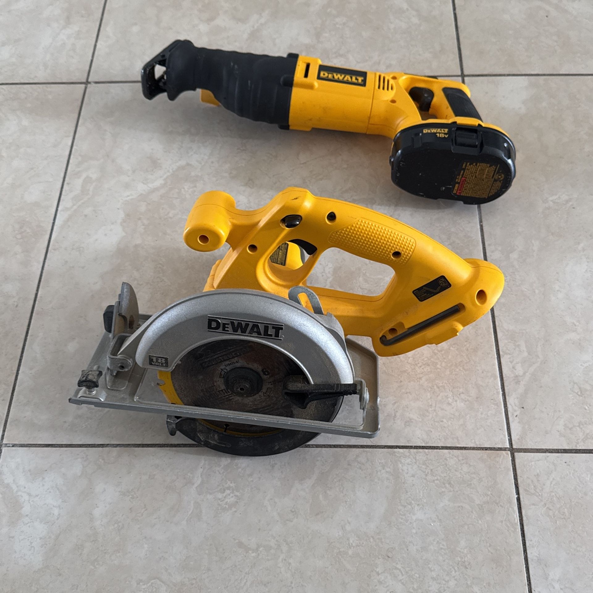 Dewalt circular saw & reciprocating Saw for Sale in Medley, FL - OfferUp