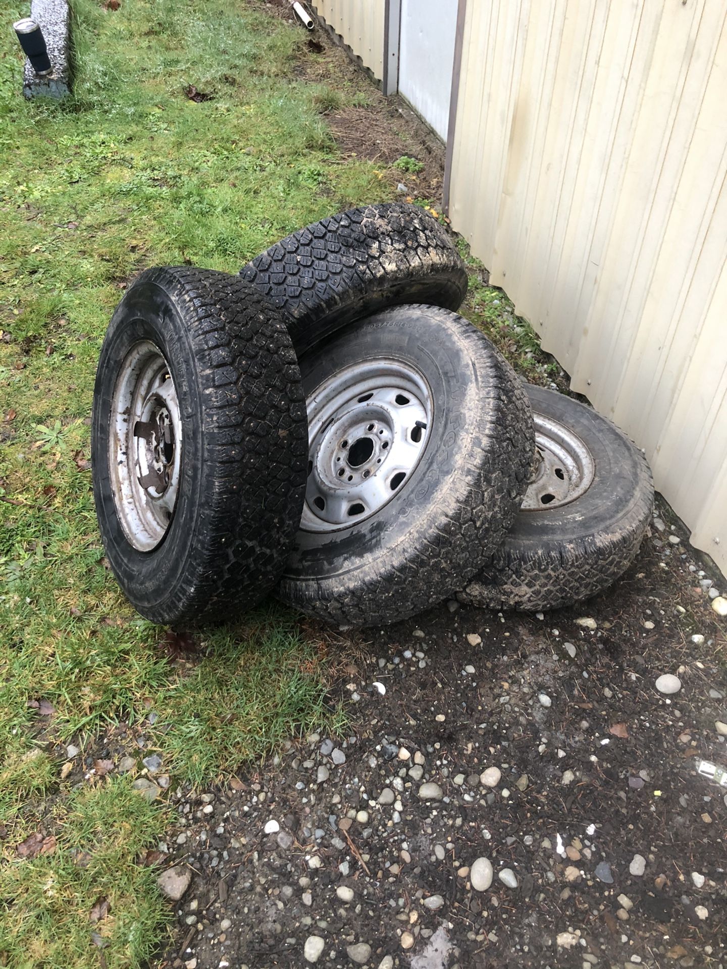 4 studded tires on steel rims 205/75/R14 for Sale in Edgewood, WA - OfferUp