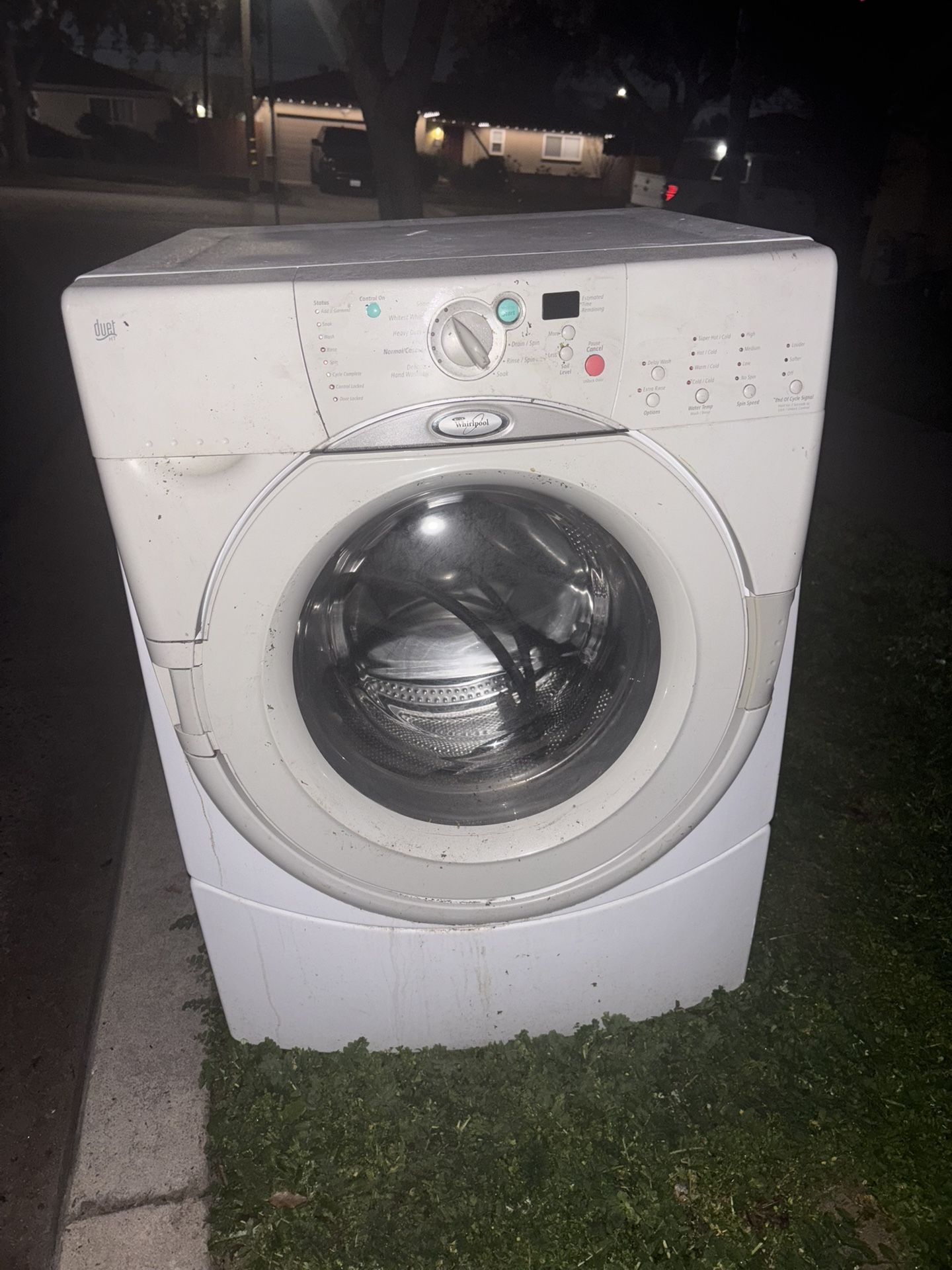Whirlpool Duet Washing Machine for Sale in Fresno, CA - OfferUp