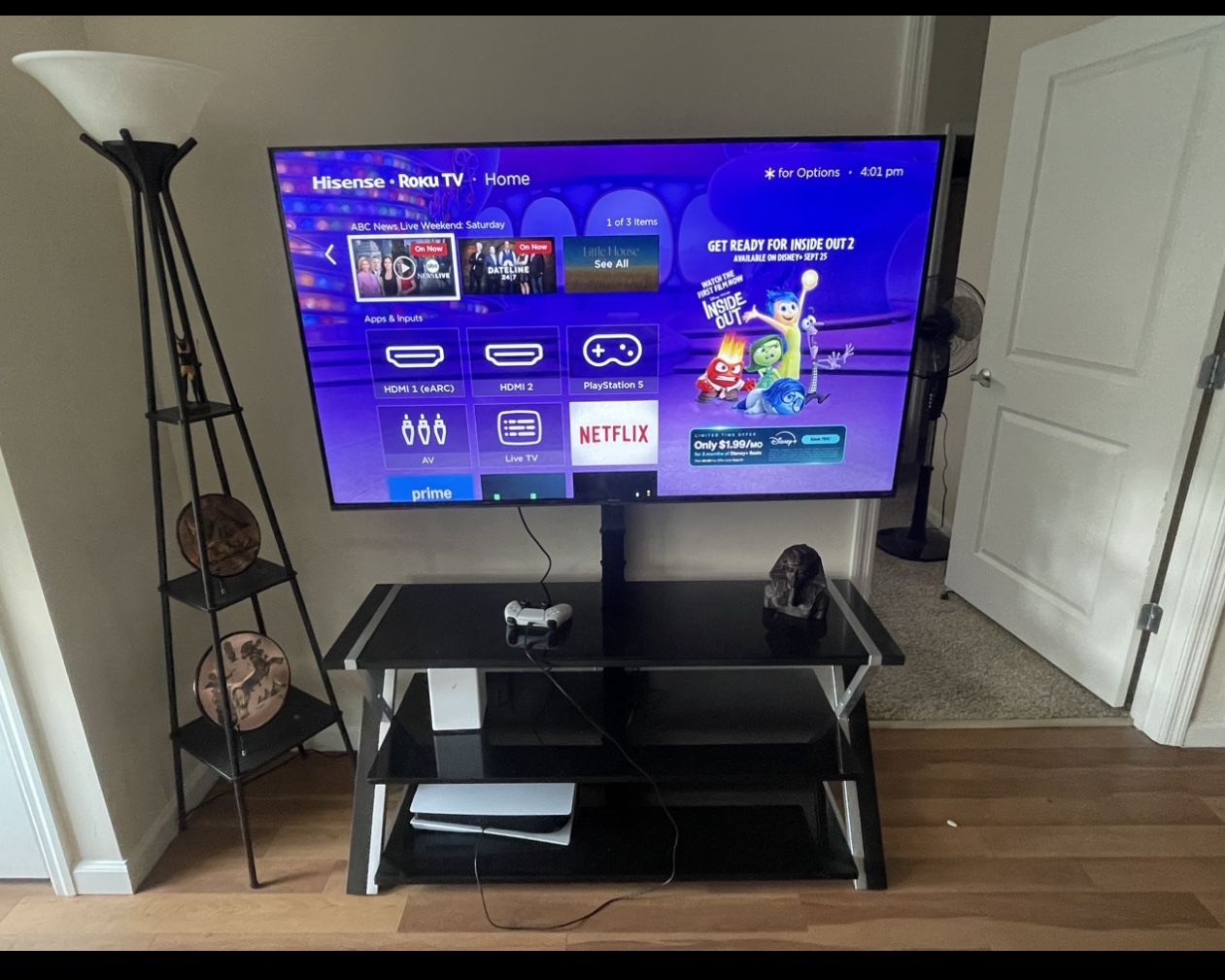 55 Inch Hisense TV With Tv Stand for Sale in West Hempstead NY OfferUp