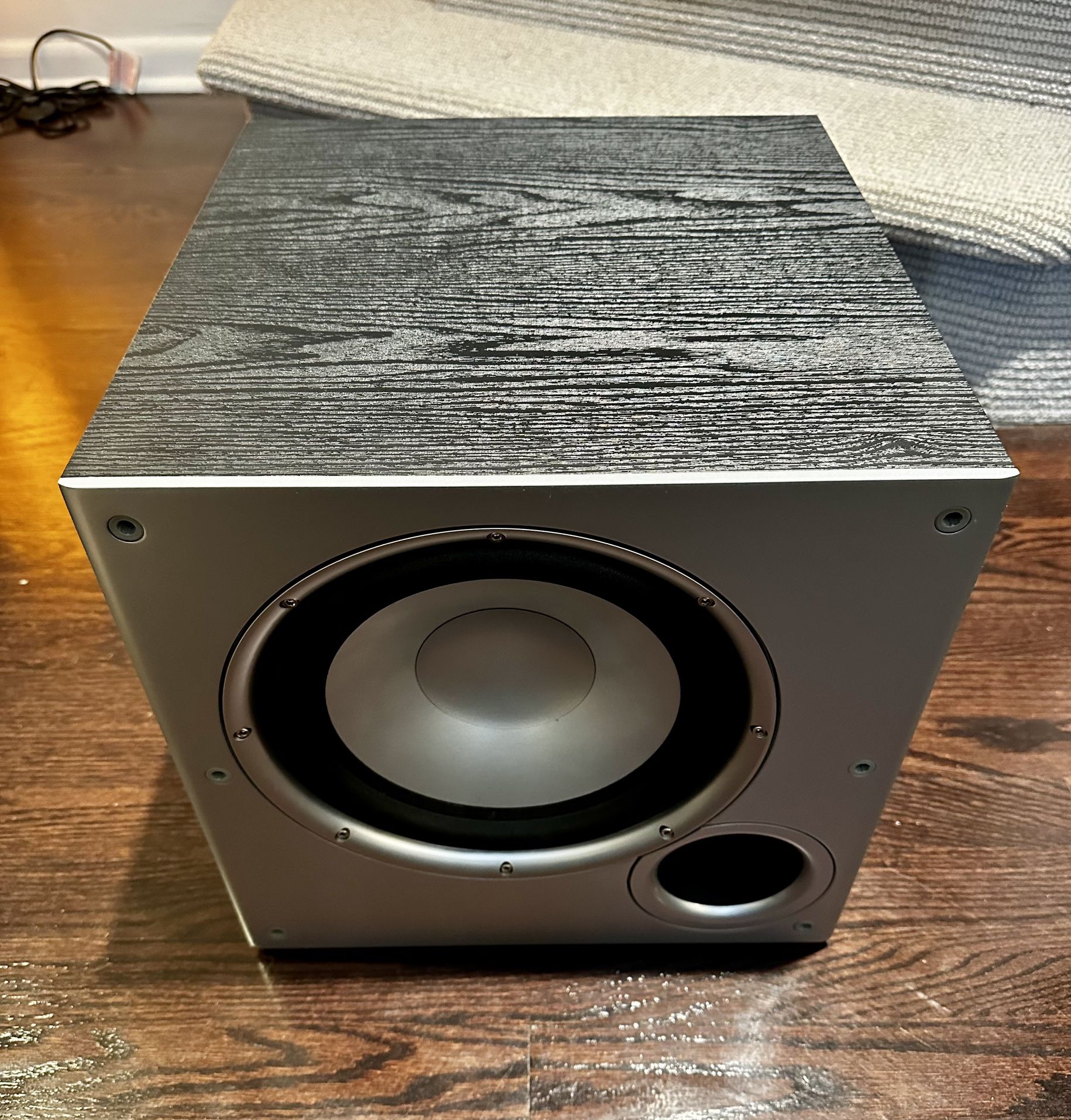 Polk Audio PSW10 Powered subwoofer (Black) for Sale in Chicago, IL ...
