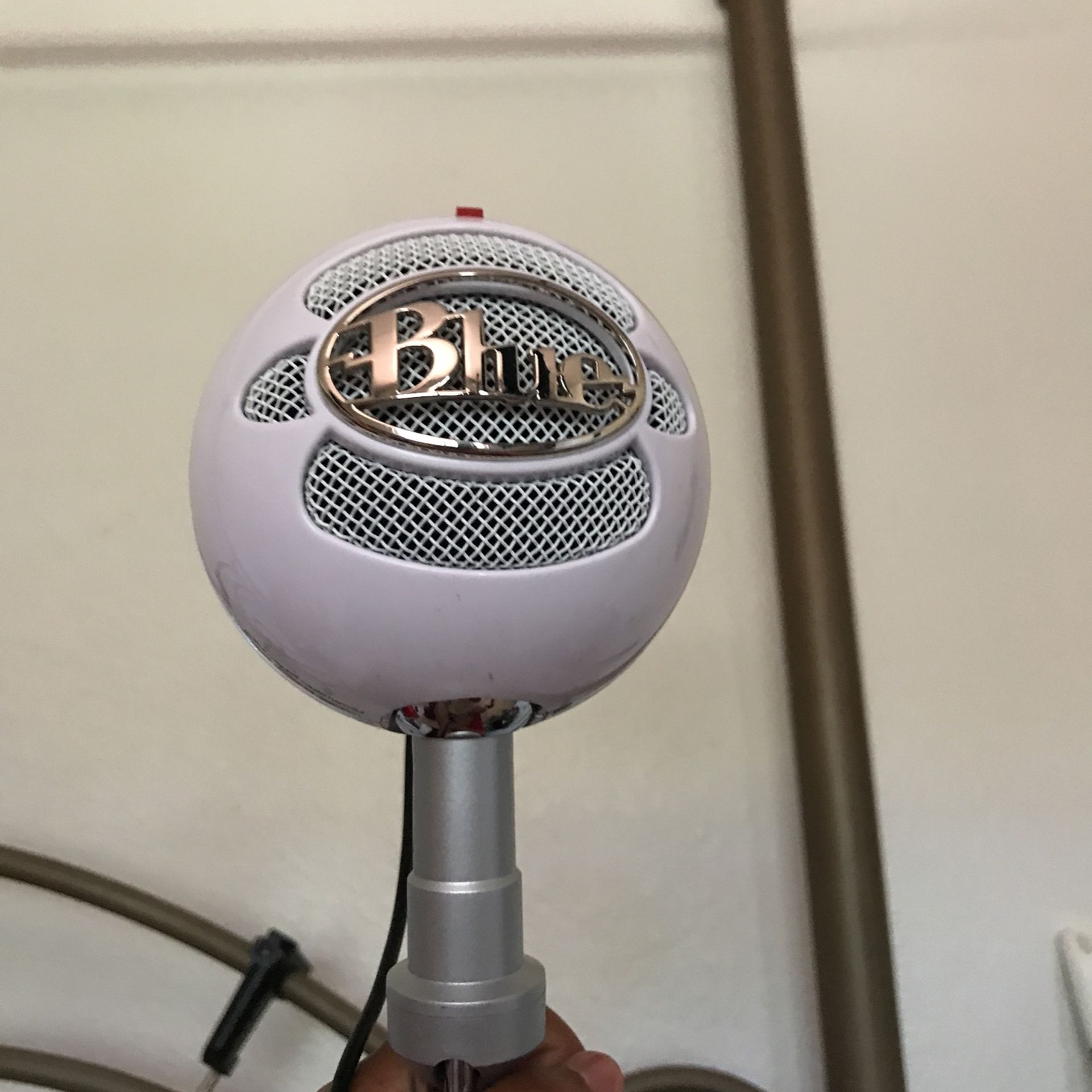 YETI SNOWBALL MIC for Sale in Las Vegas, NV - OfferUp