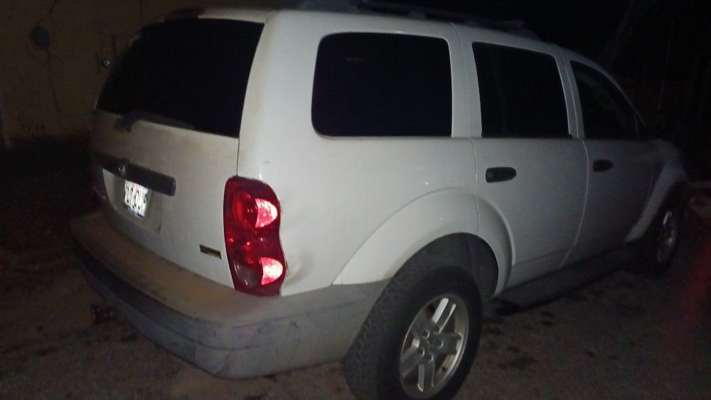 2008 Dodge Durango for Sale in Mustang Ridge, TX - OfferUp
