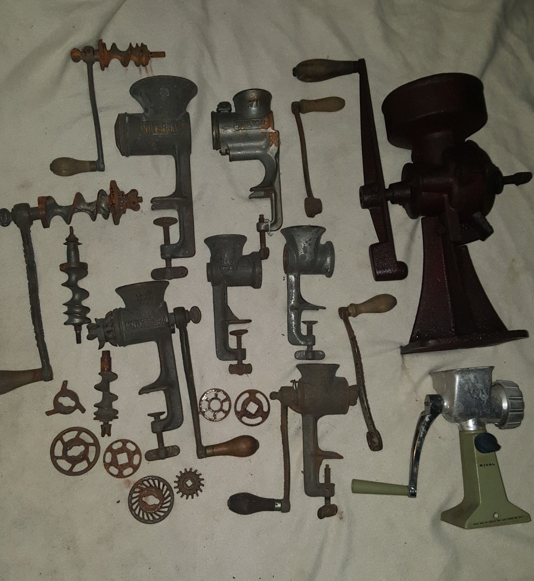 Antique misc grinders for Sale in Spring Hill, FL - OfferUp