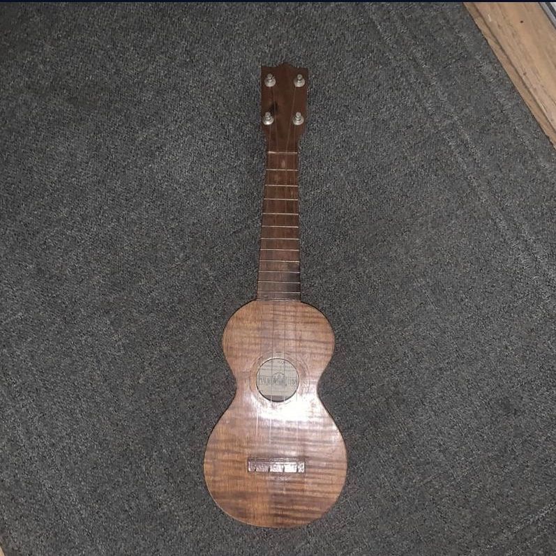 Vintage Hawaiian Ukulele