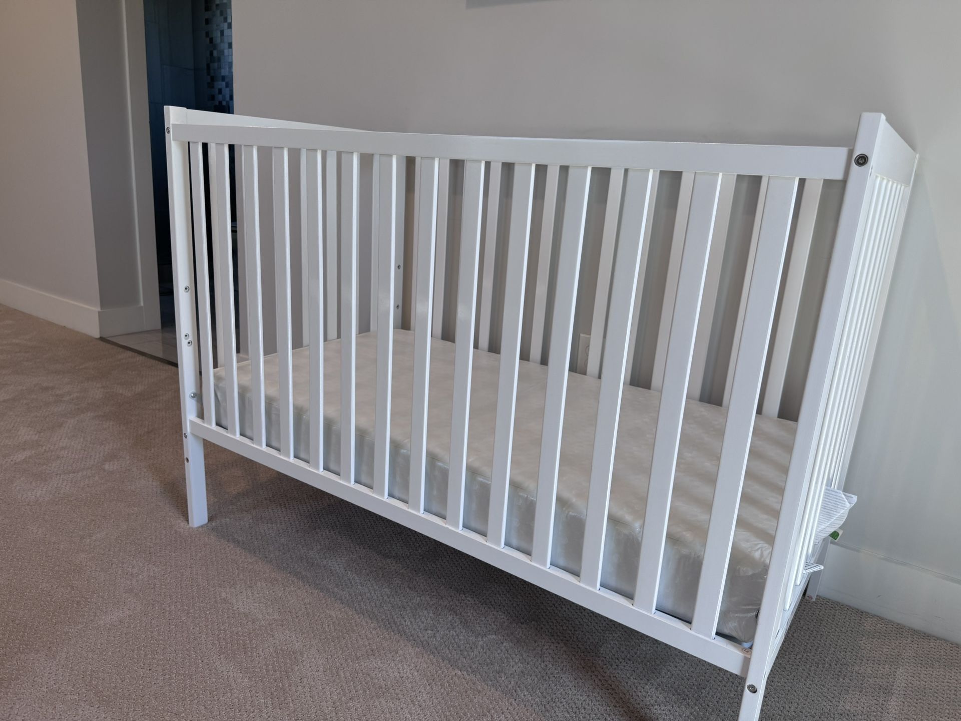Brand NEW crib! for Sale in Scottsdale, AZ - OfferUp