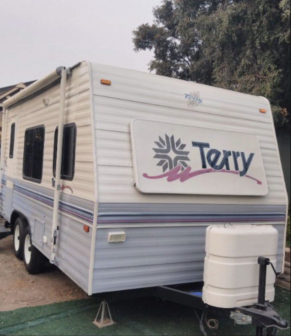 1994 Terry RV 18 Long for Sale in Rialto, CA - OfferUp