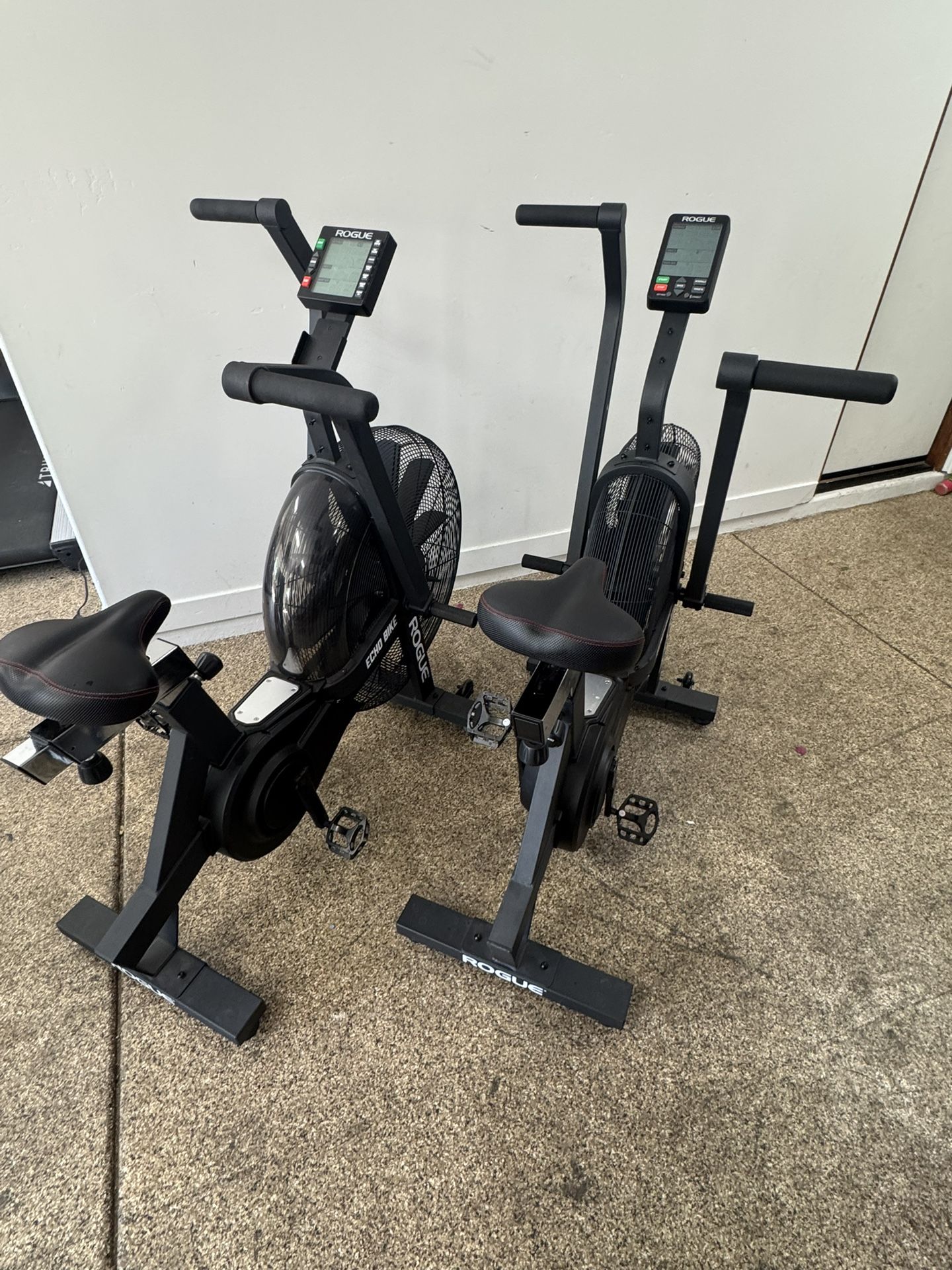 Rogue Fitness Echo Bike for Sale in Phoenix, AZ - OfferUp