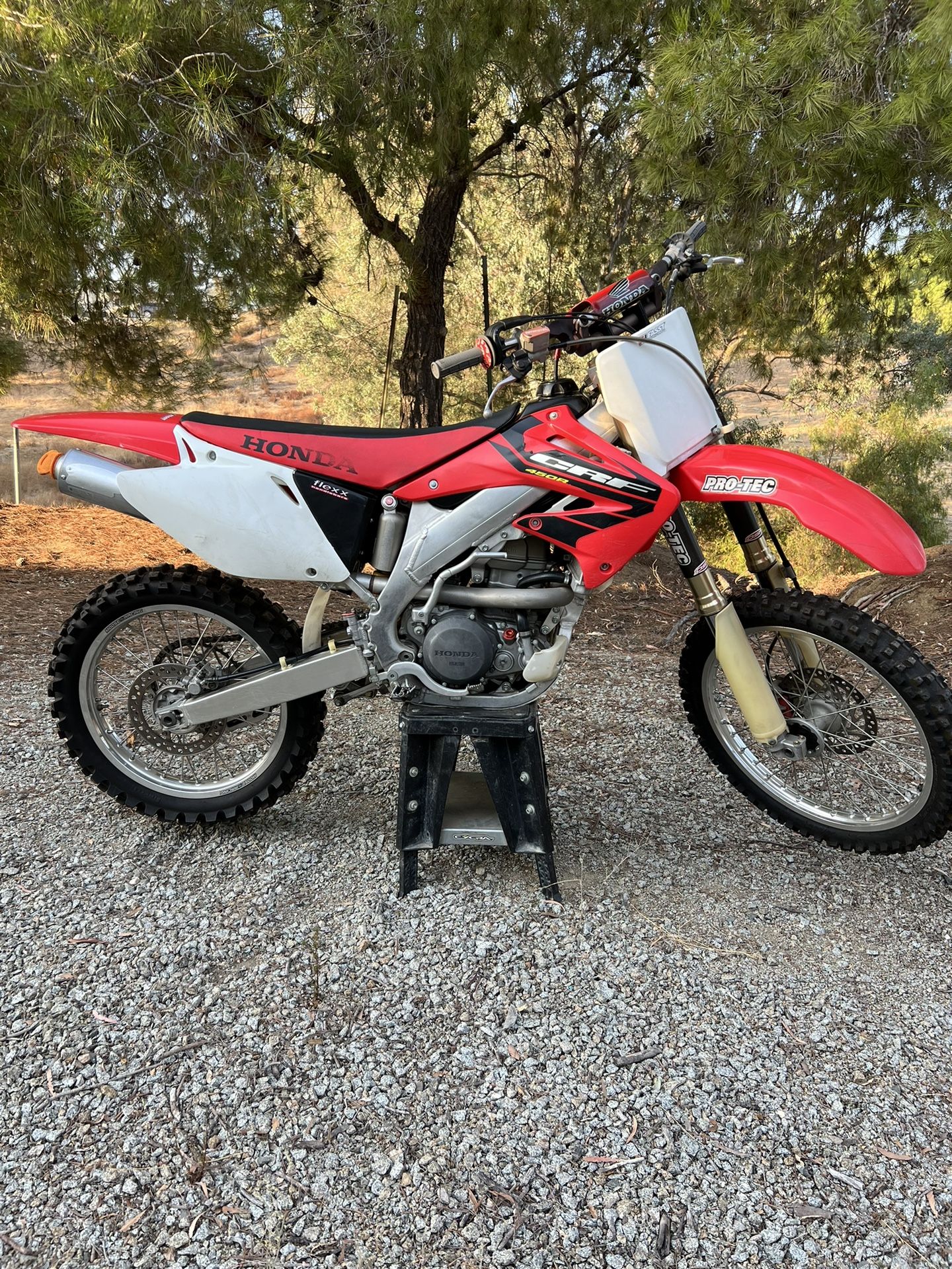 2004 Honda Crf 450r for Sale in Temecula, CA - OfferUp