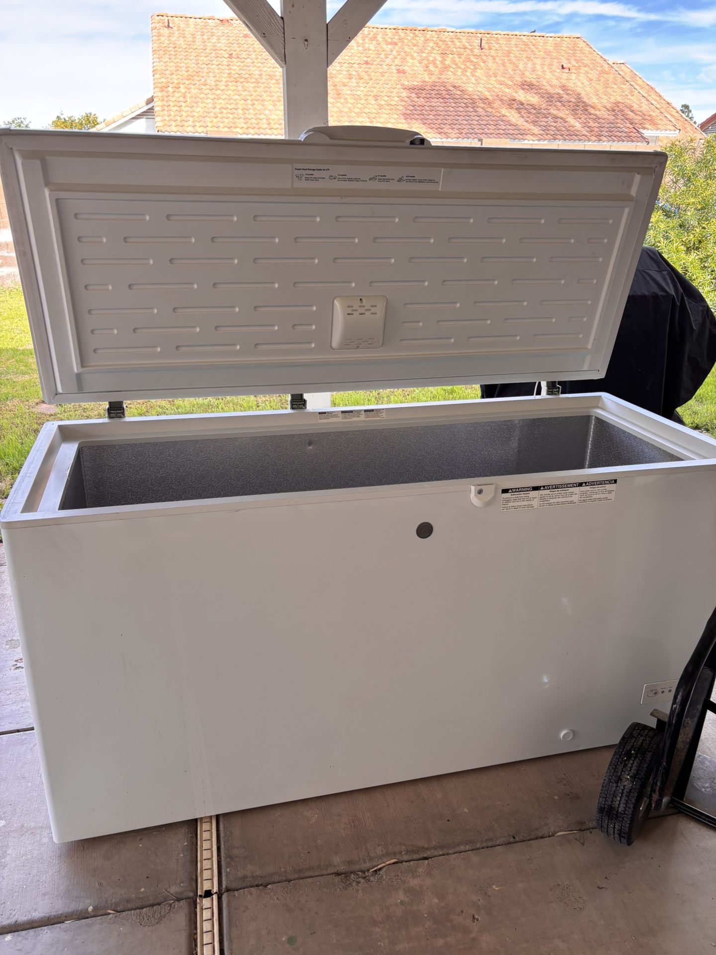 GE Deep freezer NEVER USED WORKING for Sale in Gilbert, AZ - OfferUp