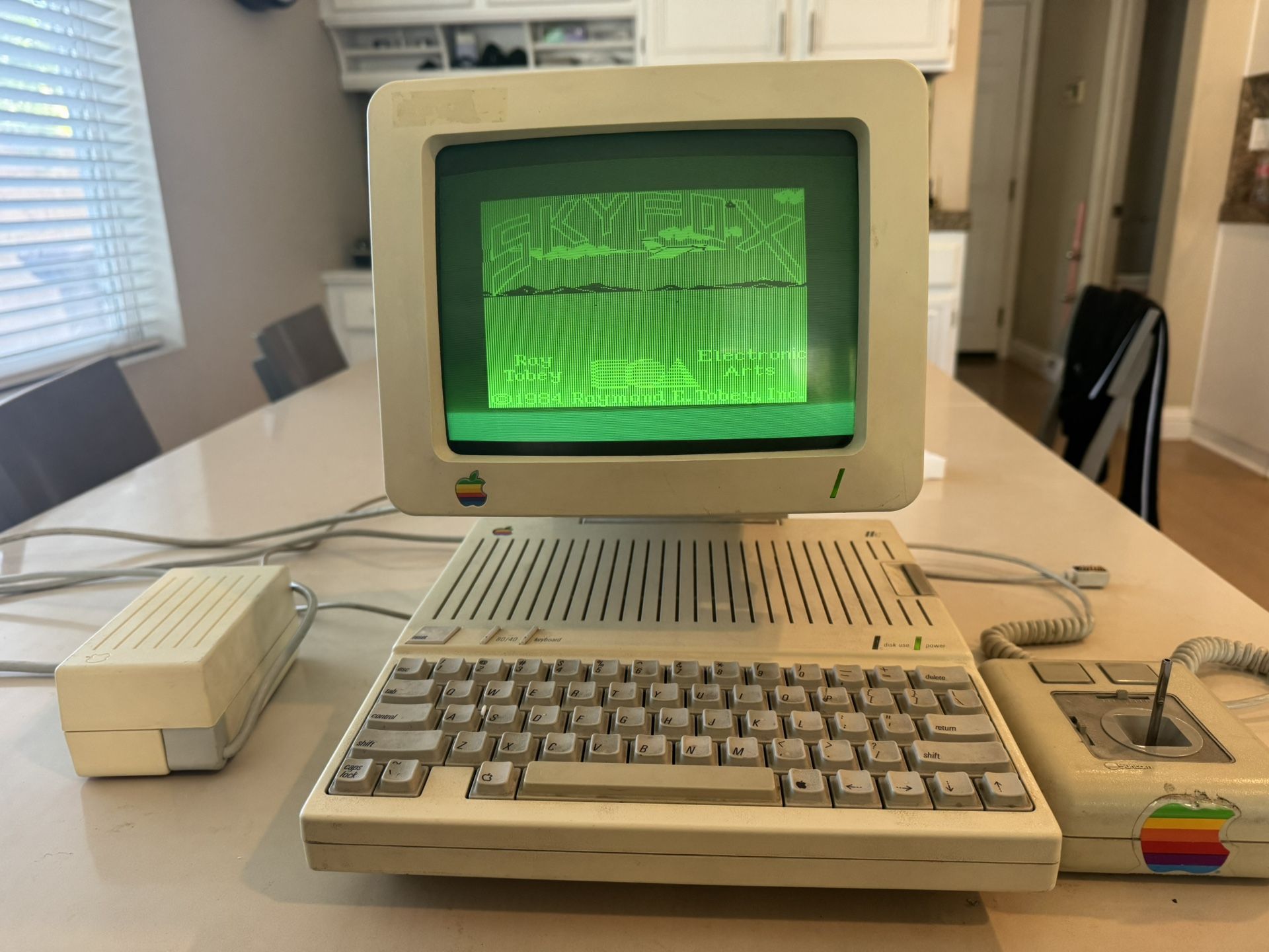 Apple IIc (Apple 2c) for Sale in Brea, CA - OfferUp