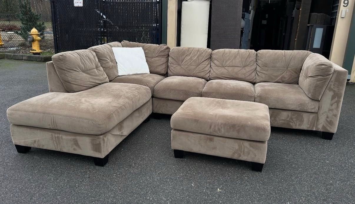 Sectional Couch for Sale in Seattle, WA - OfferUp