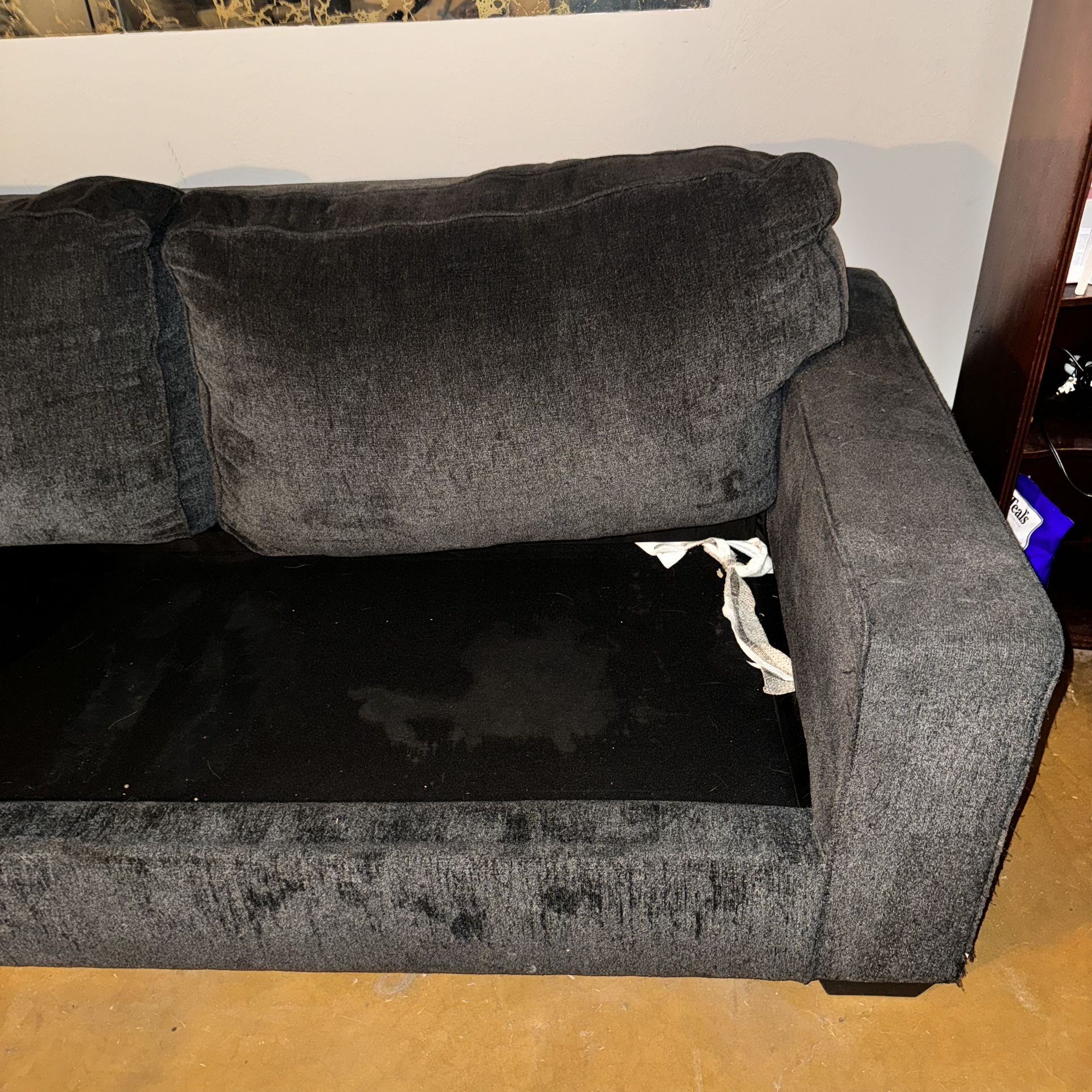 Free Couches (please read description) for Sale in Phoenix, AZ - OfferUp