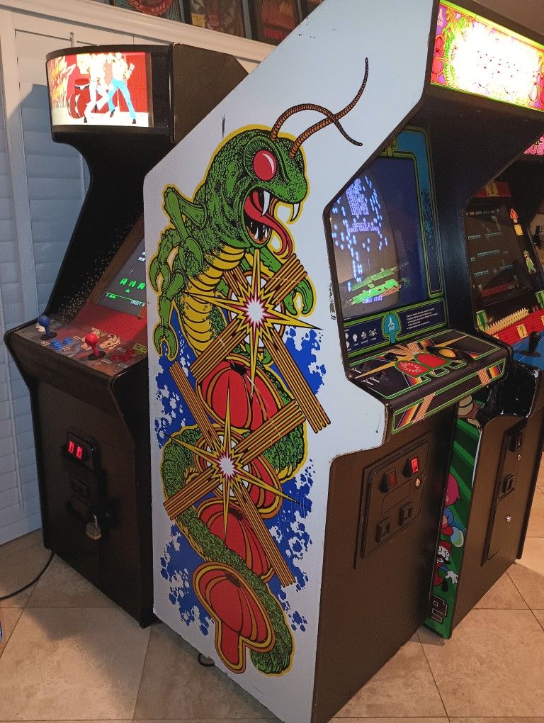 Nice Arcade Game for Sale in Long Beach, CA - OfferUp