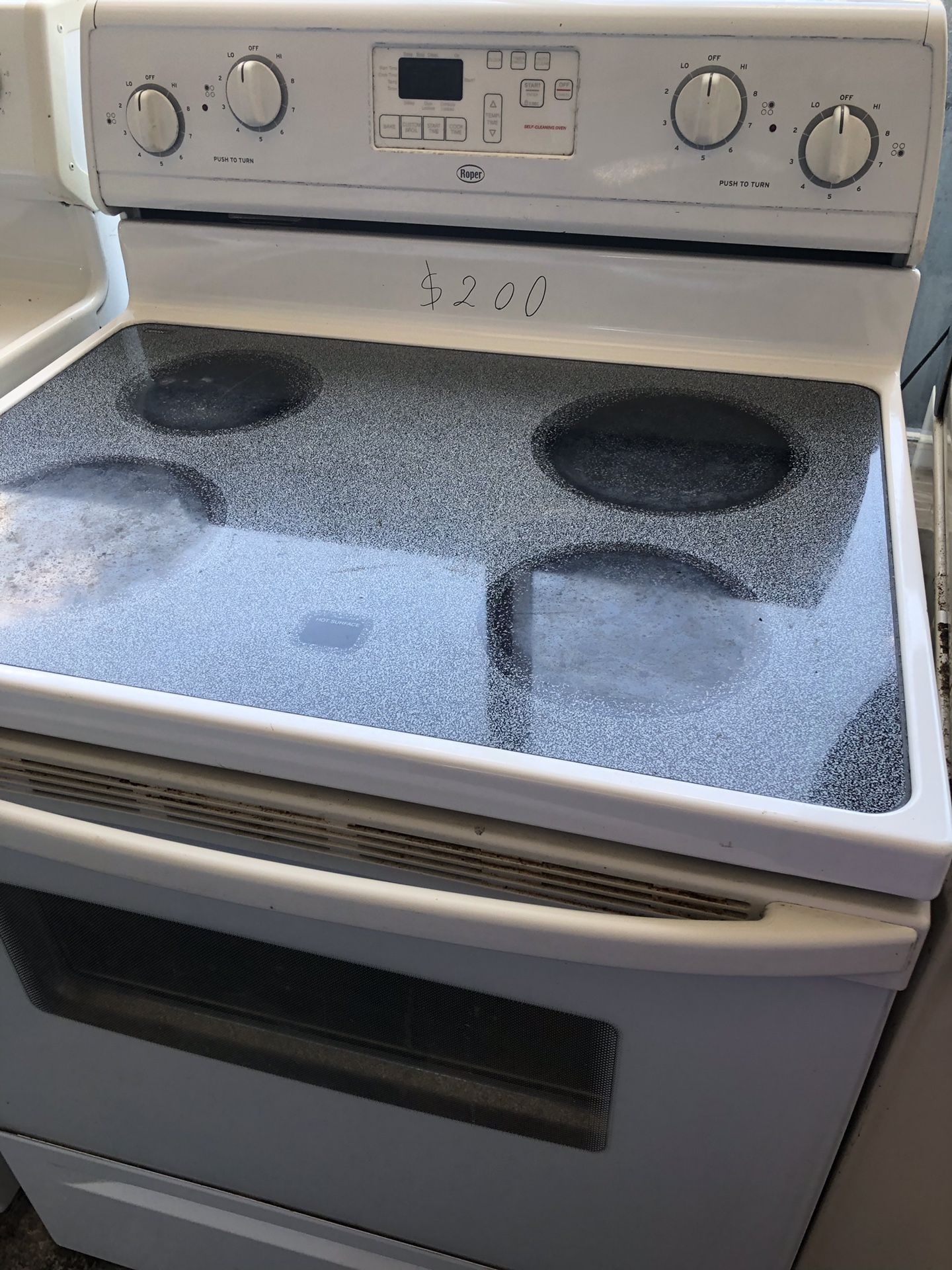 Roper by Whirlpool Glass/Smooth Top Stove Range - White! Self-Cleaning ...