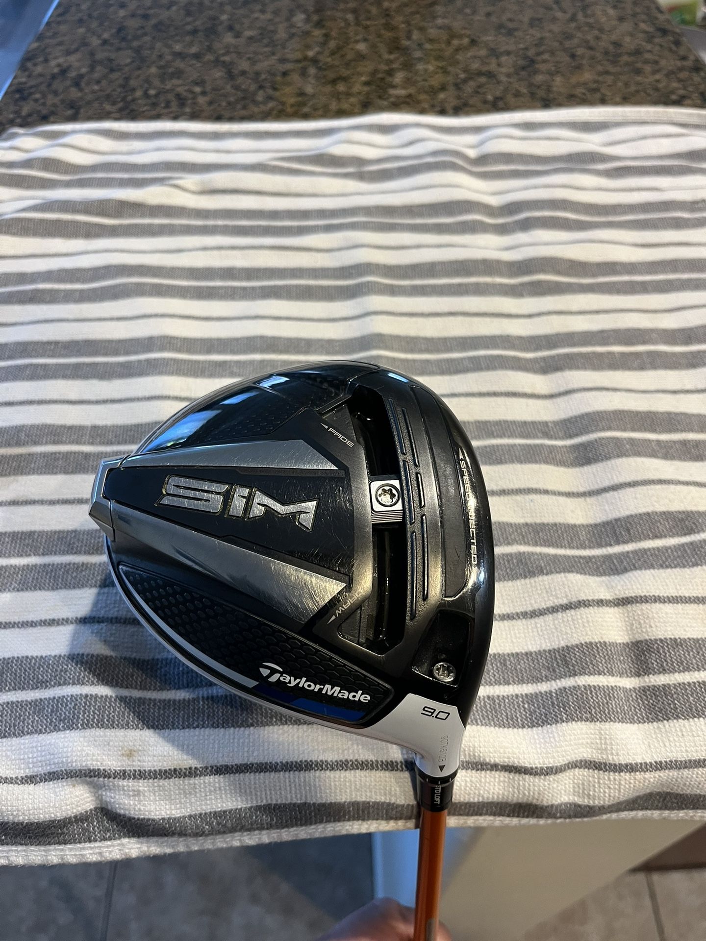 Taylormade SIM Driver W/ Tour AD Shaft for Sale in Gilbert, AZ - OfferUp