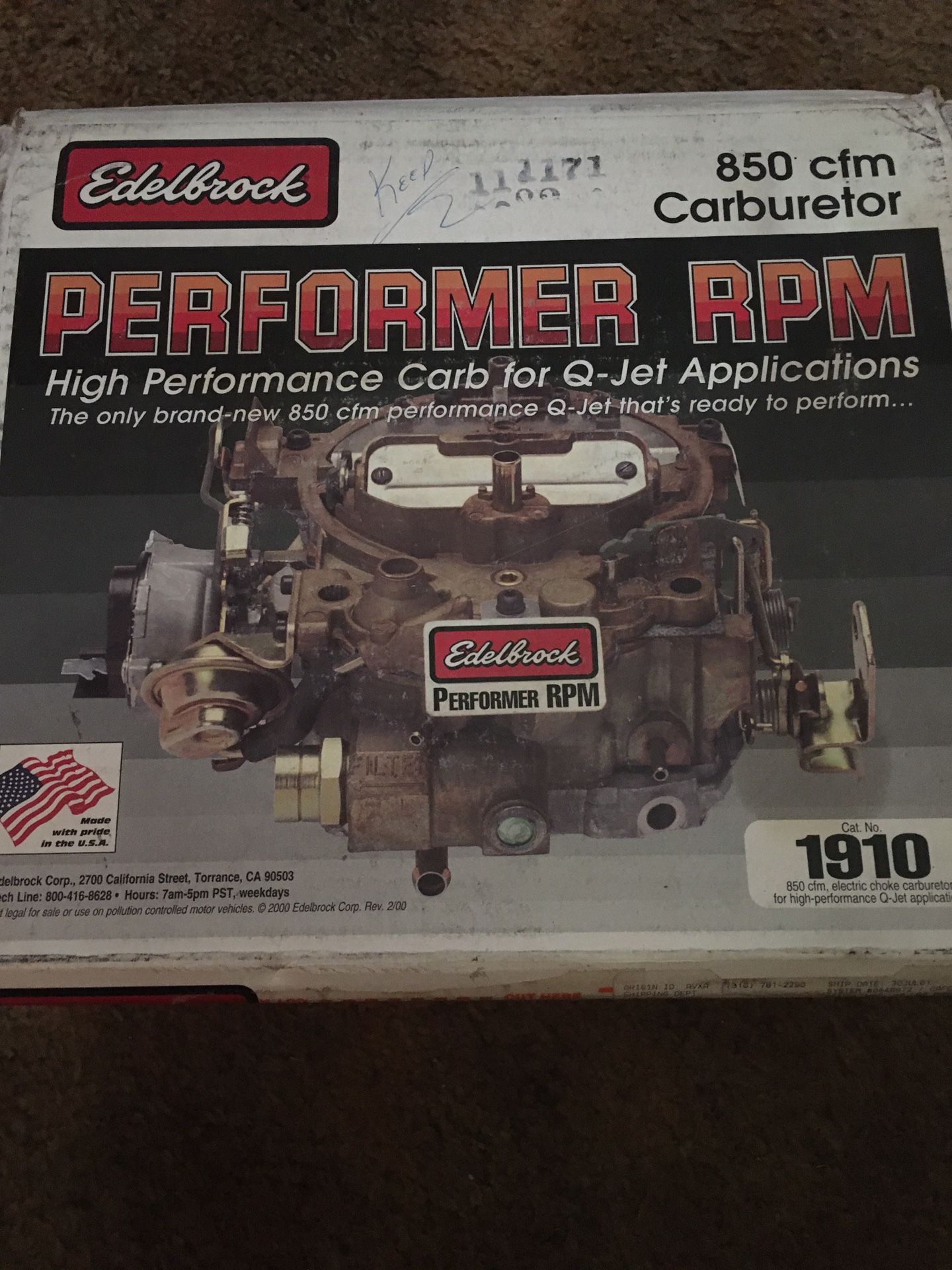 Edelbrock 1910 850 cfm quadrajet for Sale in Harrisburg, IL - OfferUp