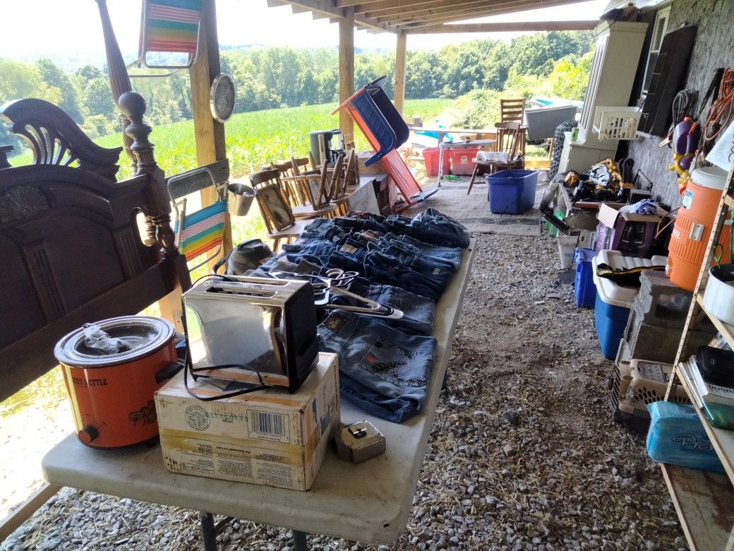 Tools, Furniture,Fish Tanks & More for Sale in New Salem, PA - OfferUp