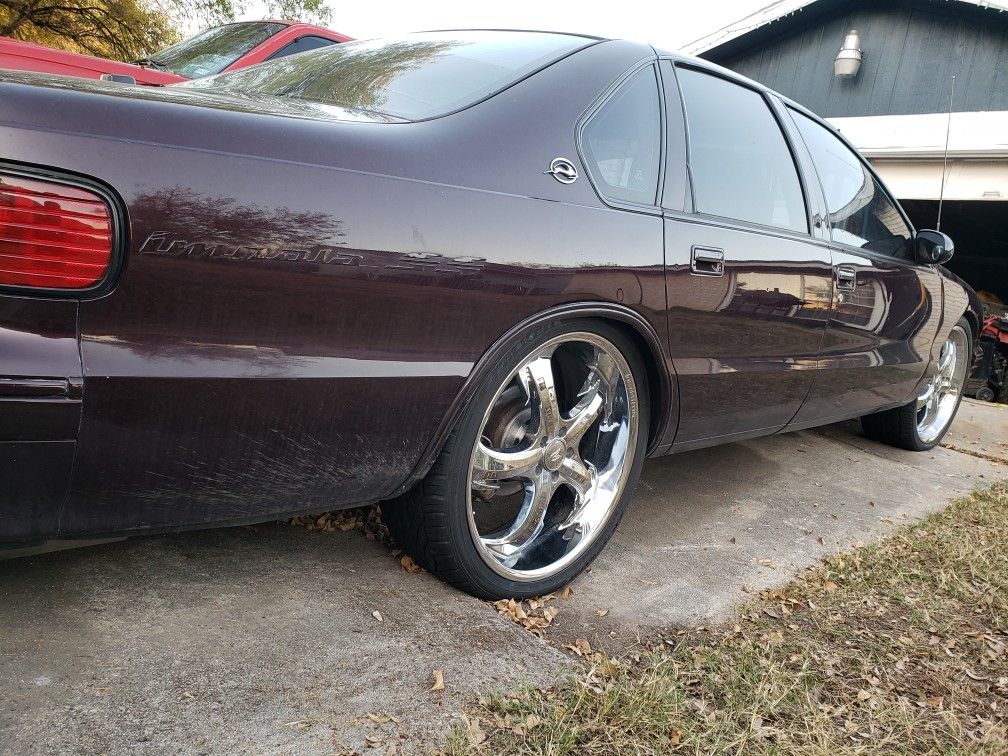 1995 Chevrolet Impala SS for Sale in San Antonio, TX - OfferUp